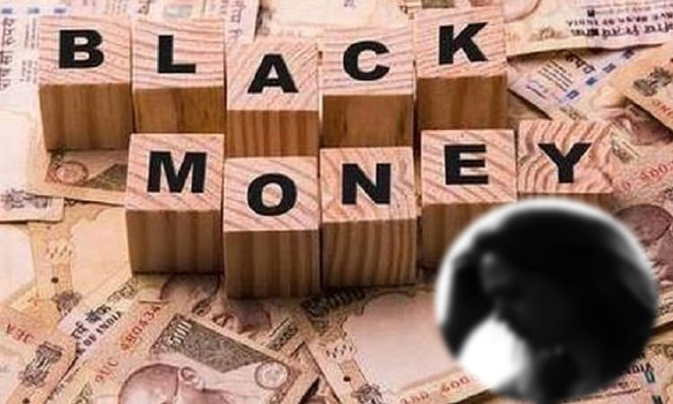 దొంగనోట్లు ముద్రించిన మహిళ అరెస్ట్ | Woman arrested by printed black ...