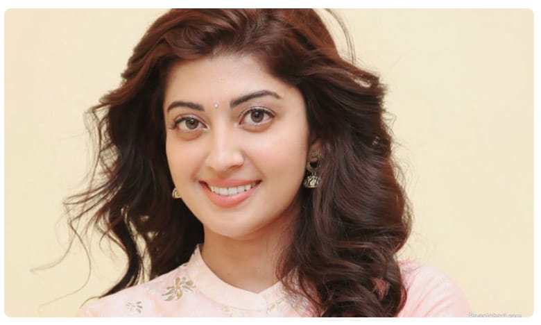 కరోనా వైరస్.. హీరోయిన్ ప్రణీత చేస్తోన్న సేవను మెచ్చుకోవాల్సిందే ...