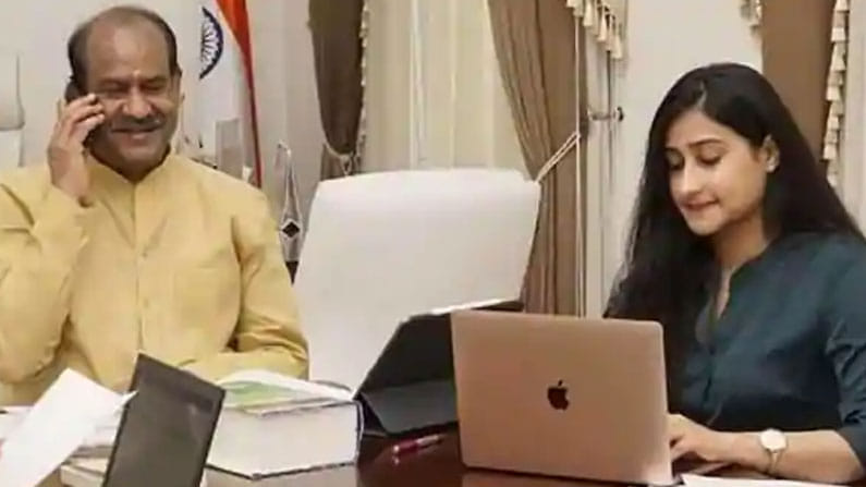 Om Birla Daughter: సివిల్ సర్వీసస్‌కు లోక్‌సభ స్పీకర్ కుమార్తె.. తొలి ...