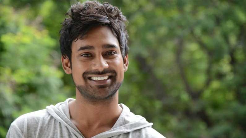 'ఇందువదన' సినిమాతో రీఎంట్రీ ఇస్తున్న యంగ్ హీరో.. నయా లుక్కులో వరుణ్ ...