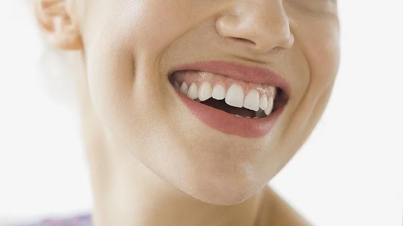 Dimples On Cheeks: బుగ్గలపై డింపుల్స్ ఉన్న అమ్మాయిలు చాలా అదృష్టవంతులట ...