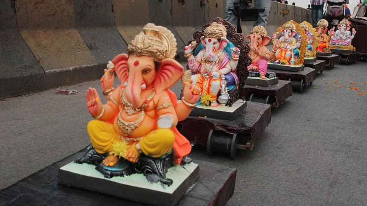 Ganesh Immersion: ఒకవైపు హైకోర్టు.. మరోవైపు భక్తులు. ఇద్దరి మధ్యా ...