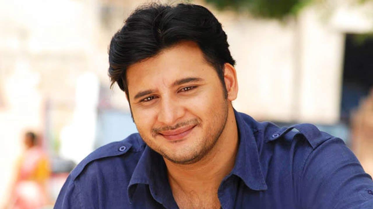 Abbas: ఎంతోమంది మనసులు కొల్లగొట్టిన లవర్‏బాయ్ అబ్బాస్.. కెరీర్‏లో ఎన్ని ...