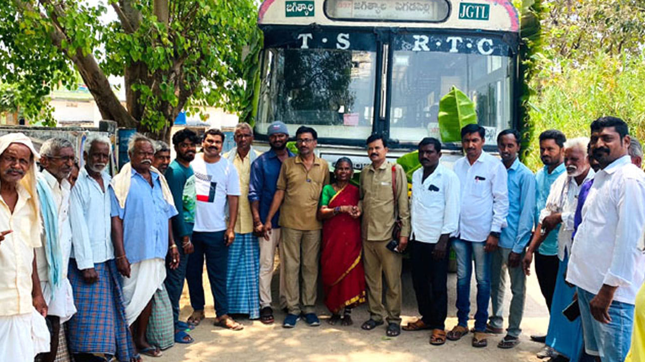 Gangavva: శభాష్ గంగవ్వ.. సొంతూరికి ఆర్టీసీ బస్సు తీసుకొచ్చిన యూట్యూబ్ ...