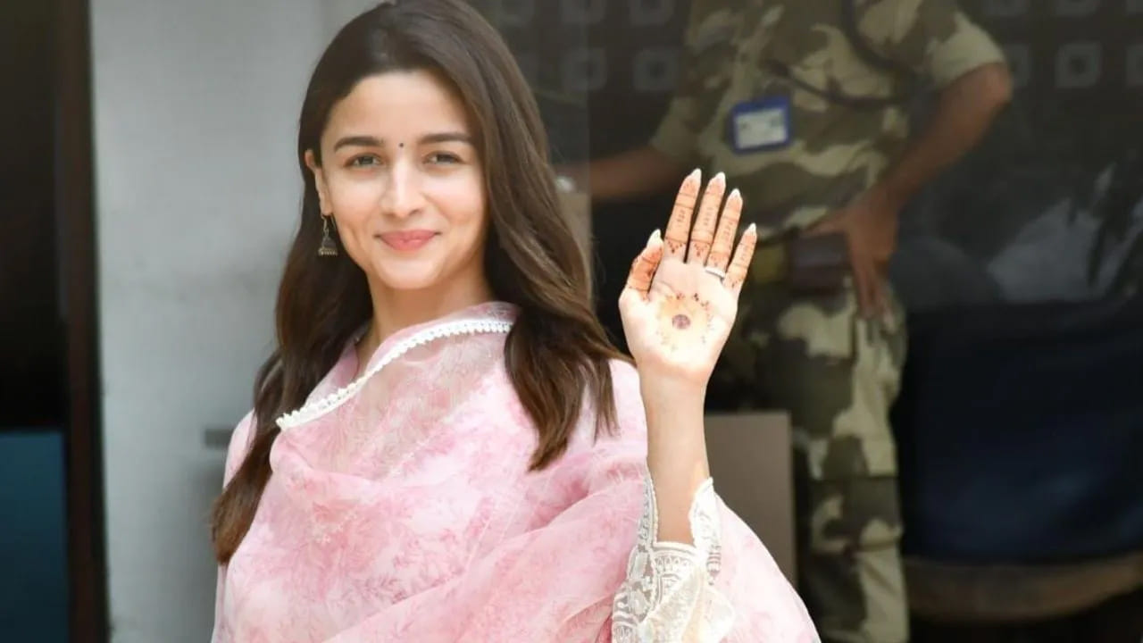 Alia Bhatt: ఆర్‌ఆర్‌ఆర్‌ బ్యూటీపై మండిపడుతోన్న నెటిజన్లు.. డబ్బు కోసం ...