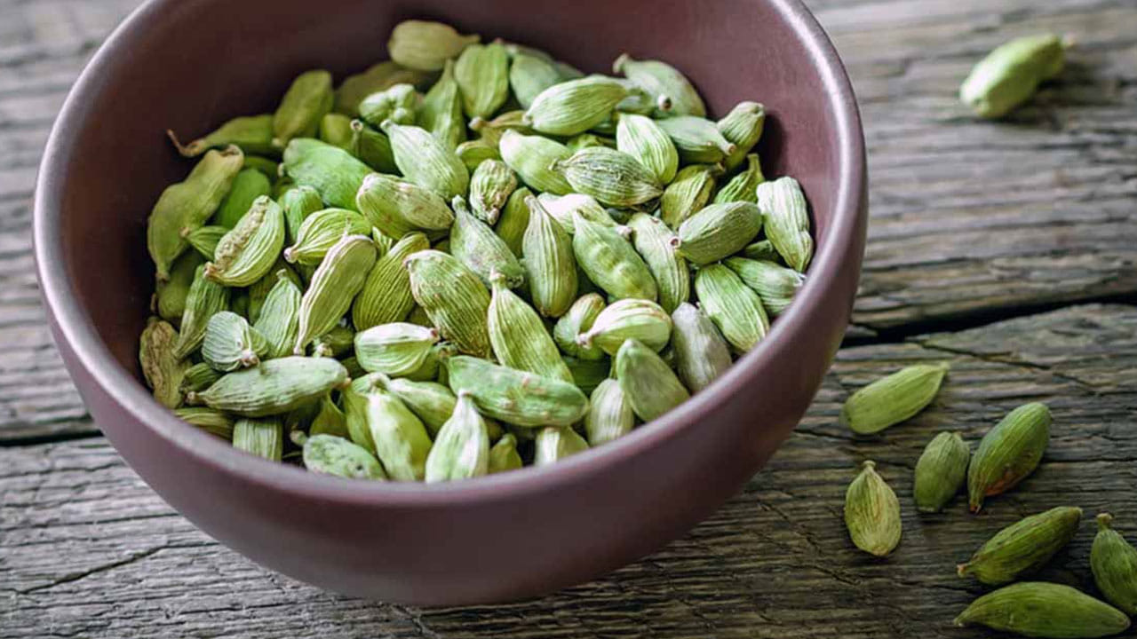 Farming Of Cardamom: యాలకుల సాగుతో రూ. లక్షల్లో లాభం.. పెట్టుబడి తక్కువ ...