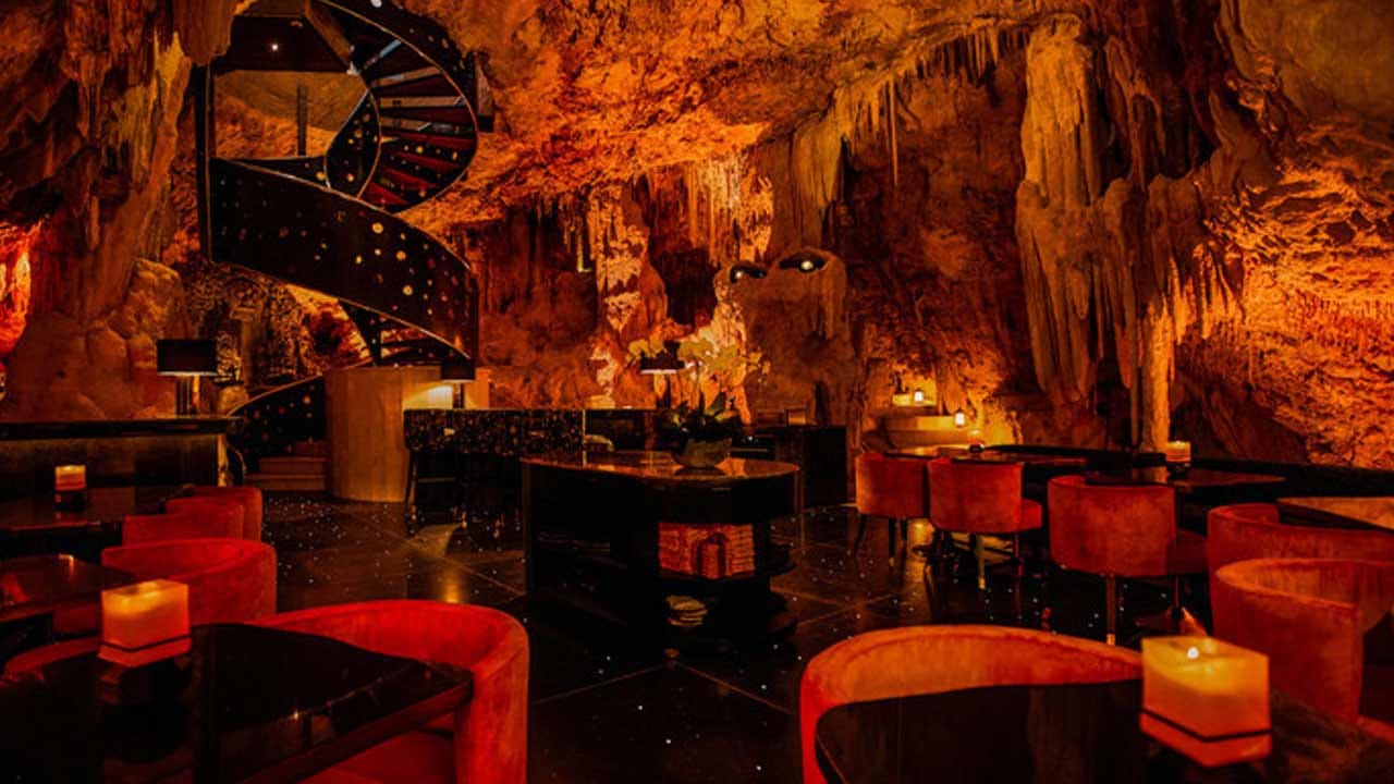 Cave Restaurant: ఈ రెస్టారెంట్ ప్రత్యేకతే వేరప్ప.. ఒక్కసారి లోపలికి ...