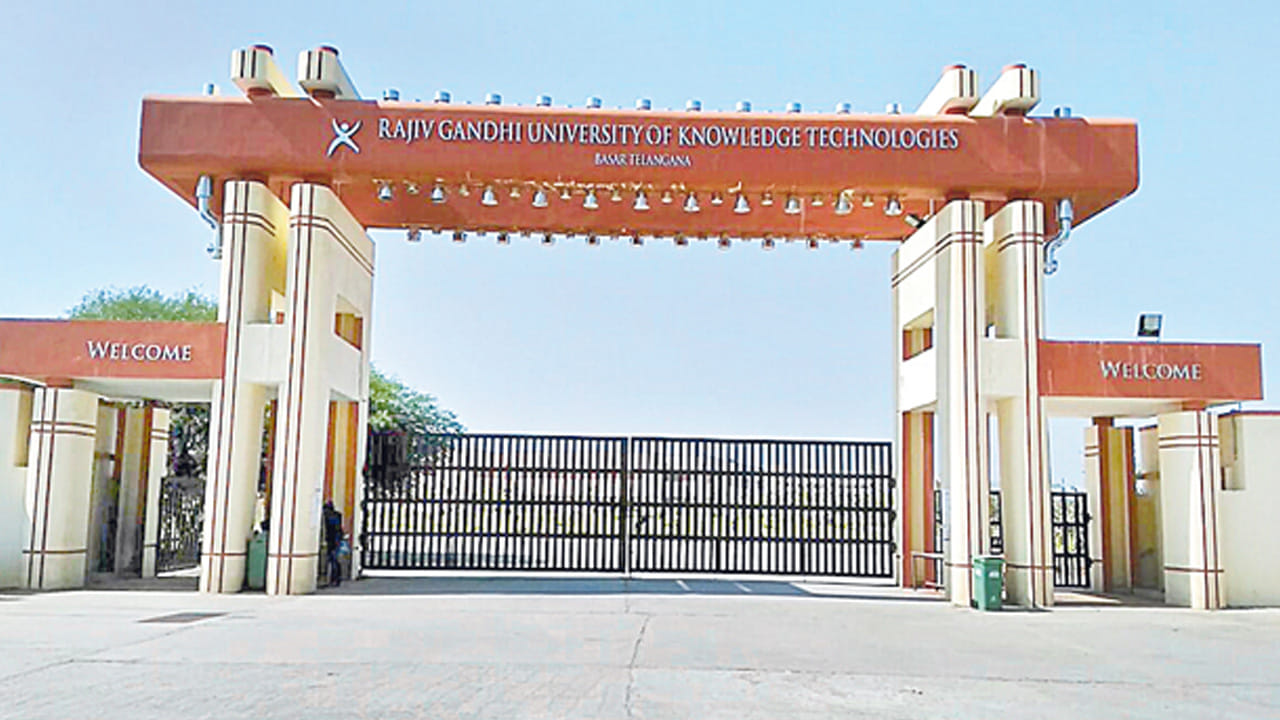 Basara IIIT: టీవి9 ఎఫెక్ట్.. సమస్యల సుడిగుండం నుంచి బయటపడుతున్న బాసర ఐఐఐటి.. - Telugu News | Tv9 ...