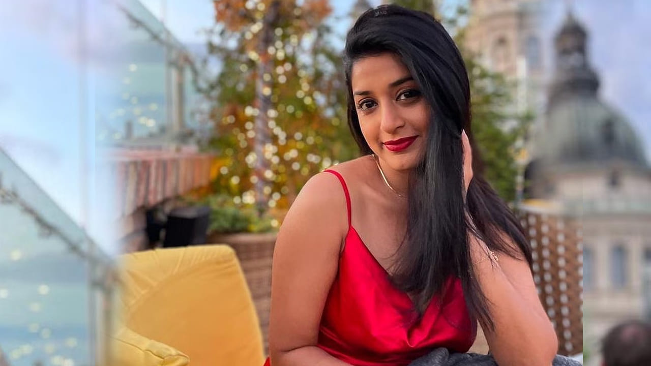 Meera Jasmine: పరువాల వలలు విసురుతున్న మీరా జాస్మిన్.. అందాలతో రెచ్చగొడుతుందిగా.. - Telugu News ...