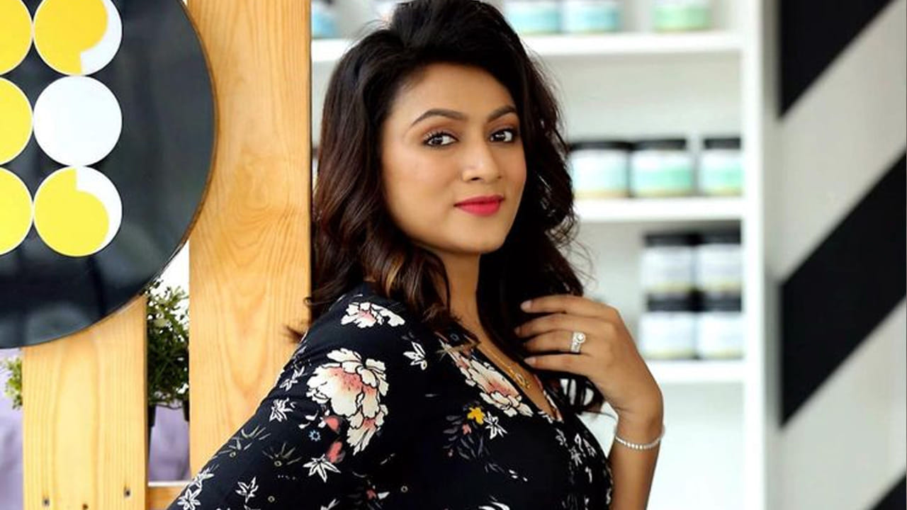 Asmitha: అప్పుడు నన్ను ఎగతాళి చేశారు.. ఇప్పుడు వాళ్లు ఫాలో అవుతున్నారు ...