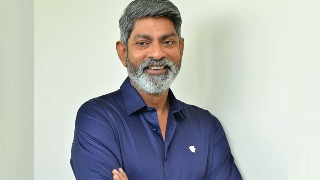 Jagapathi Babu: అమ్మను చూడాలంటే అడవిని దాటాల్సిందే.. హైదరాబాద్‌ చిట్టడవిలో జగపతి బాబు తల్లి ...