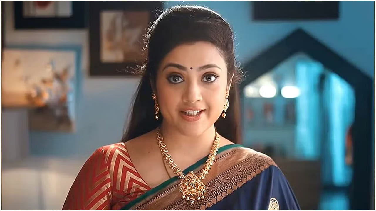 Meena: మనసార ప్రేమించిన హీరోకు పెళ్లి.. ఆ సమయంలో గుండె బద్దలైంది.. మీనా ...