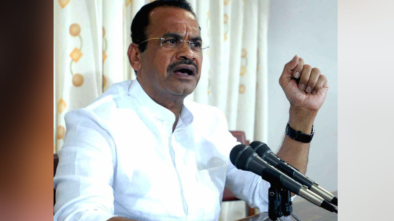 MP Komatireddy Venkat Reddy: కోమటిరెడ్డి దారెటు.. ఏదైనా పార్టీలో ...