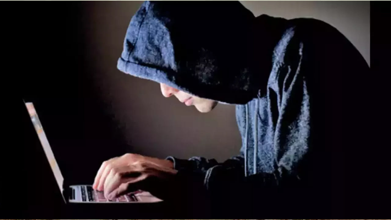 Part-time job Scam: సైబర్‌ కేటుగాళ్ల వలలో గృహిణులు.. ఇంట్లోనే ఉంటూ ...