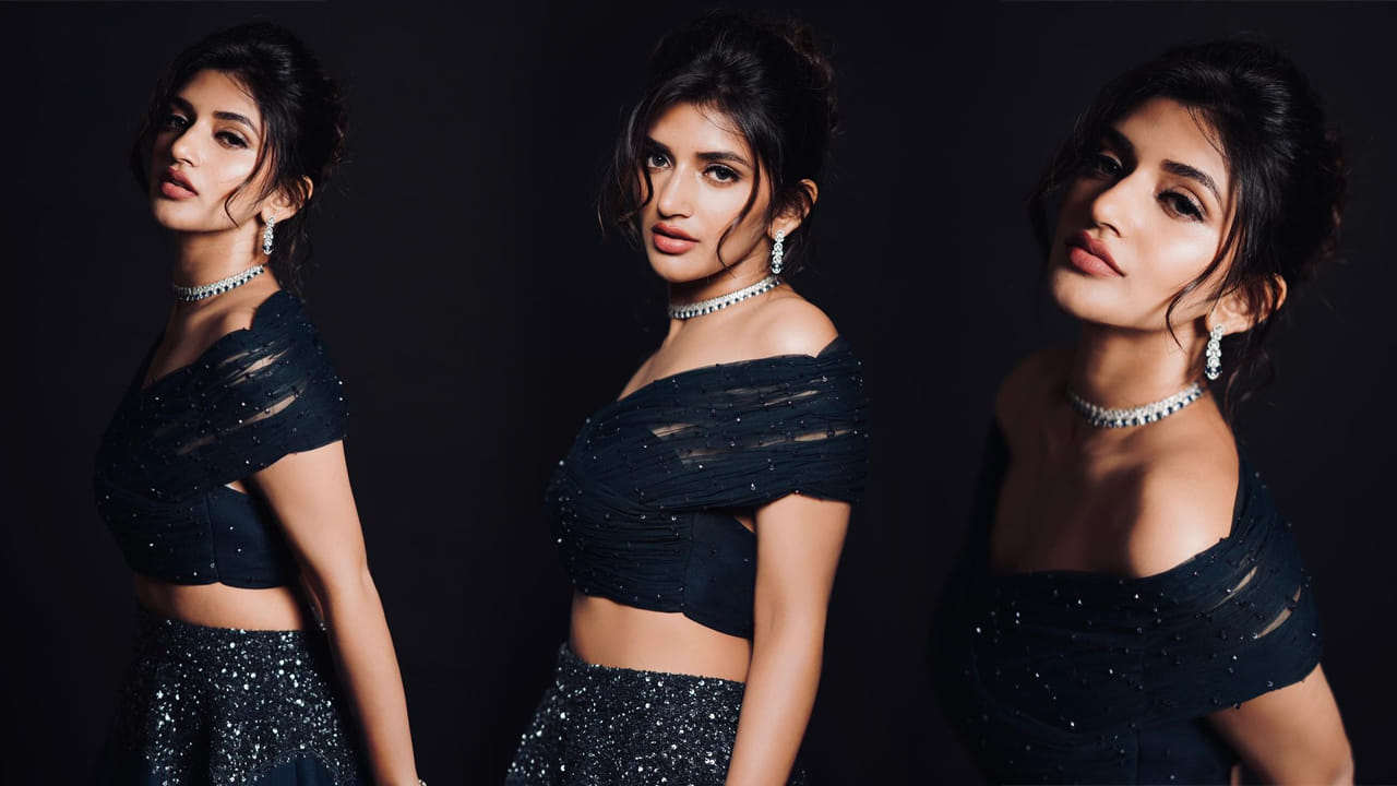 Sreeleela: అందంలో దేవకన్య.. సొగసులో హంస ఈ భామ.. కిర్రెక్కించే లుక్స్‌లో ...