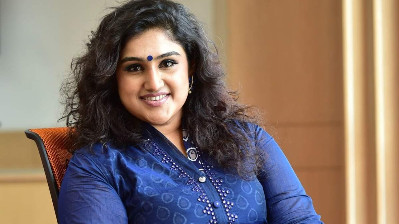 Vanitha Vijaykumar: 'అర్ధరాత్రి ఇంట్లో నుంచి గెంటించారు.. నాకు మా ...