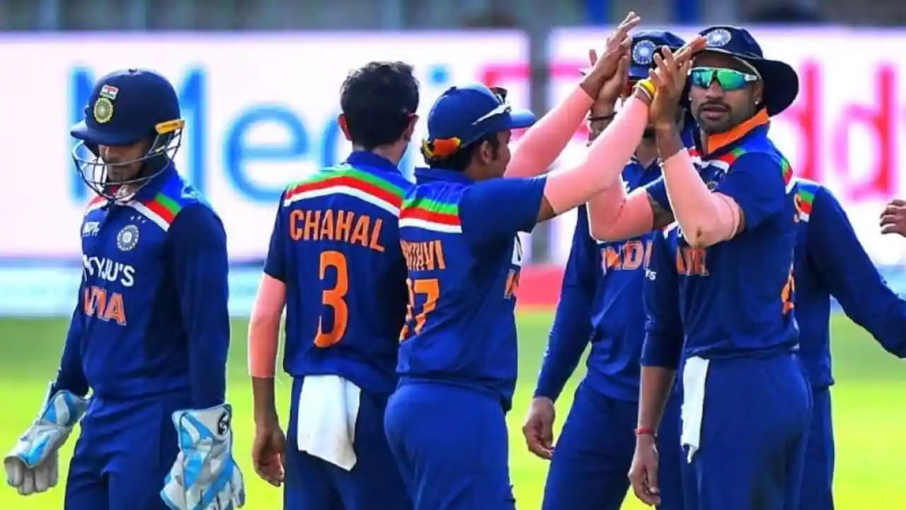 Team India: స్ట్రోక్ ప్లేయర్‌ కెరీర్‌‌కు ఎండ్ కార్డ్.. బీ టీమ్‌లోనూ ...