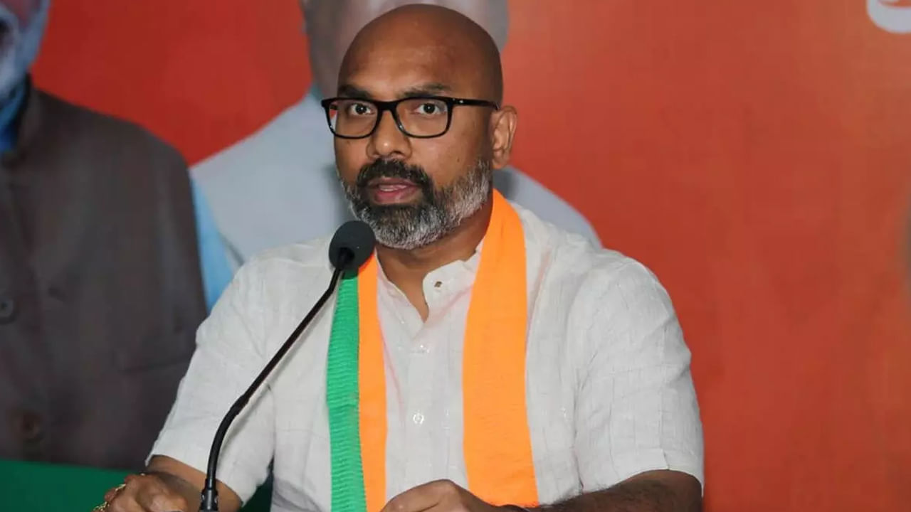 Dharmapuri Arvind: రేవంత్ పై ధర్మపురి అర్వింద్ సంచలన వ్యాఖ్యలు.. హాట్ టాపిక్ గామారిన కామెంట్స్ ...