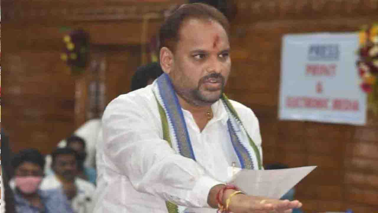 Chinna Srinu: పెద్ద పరీక్షకు సిద్ధమైన చిన్న శ్రీను.. ఎమ్మెల్యే బరిలోనా ...