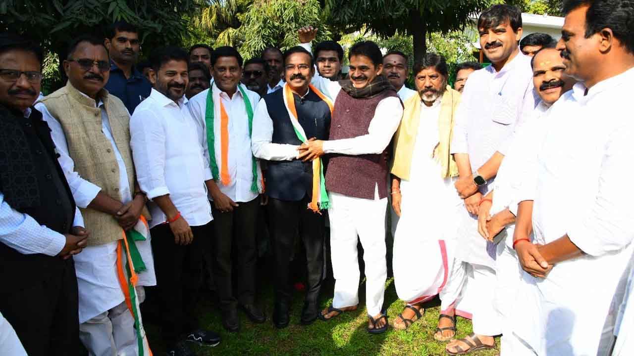MP Venkatesh Netha: బీఆర్‌ఎస్‌కు షాకిచ్చిన సిట్టింగ్ ఎంపీ.. కాంగ్రెస్ ...