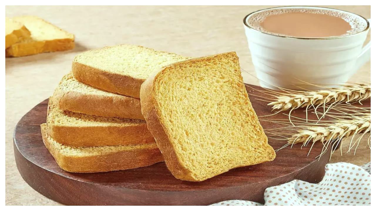 Rusk Side Effects: టీతో పాటు రస్క్ తింటున్నారా.. అయితే డేంజర్‌లో ...
