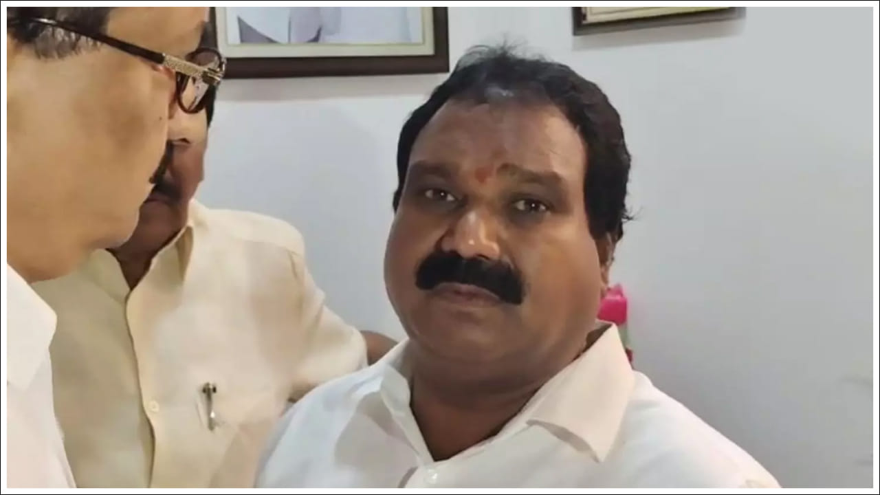 Aroori Ramesh: ఆరూరి దారెటు..? ఆయన బీఆర్ఎస్‌లోనే కొనసాగుతారా? కమలం ...