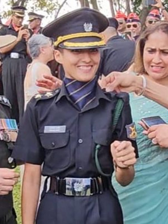 తండ్రి యూనిఫాం ధరించి ఆర్మీలో చేరిన యువతి! – TV9 Telugu