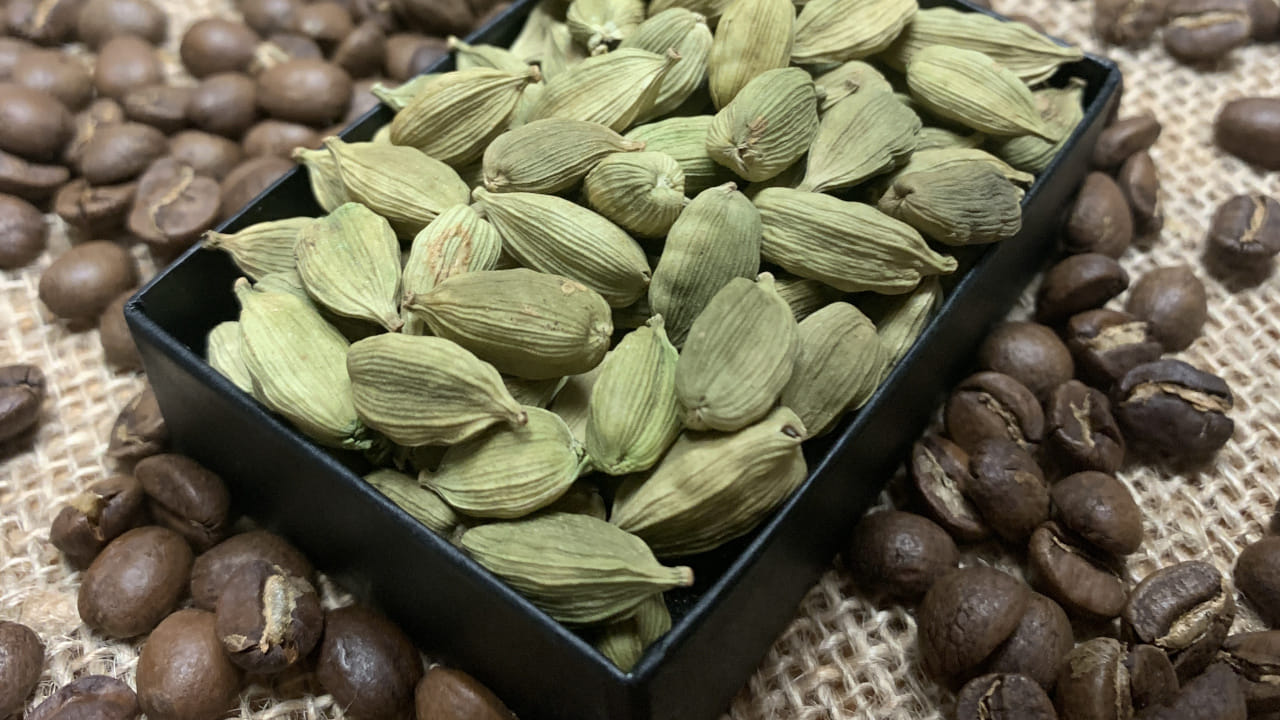 Cardamom Uses: ఒత్తిడిని తగ్గించే యాలకులు.. ఇంకా ఎన్నో బెనిఫిట్స్ ...