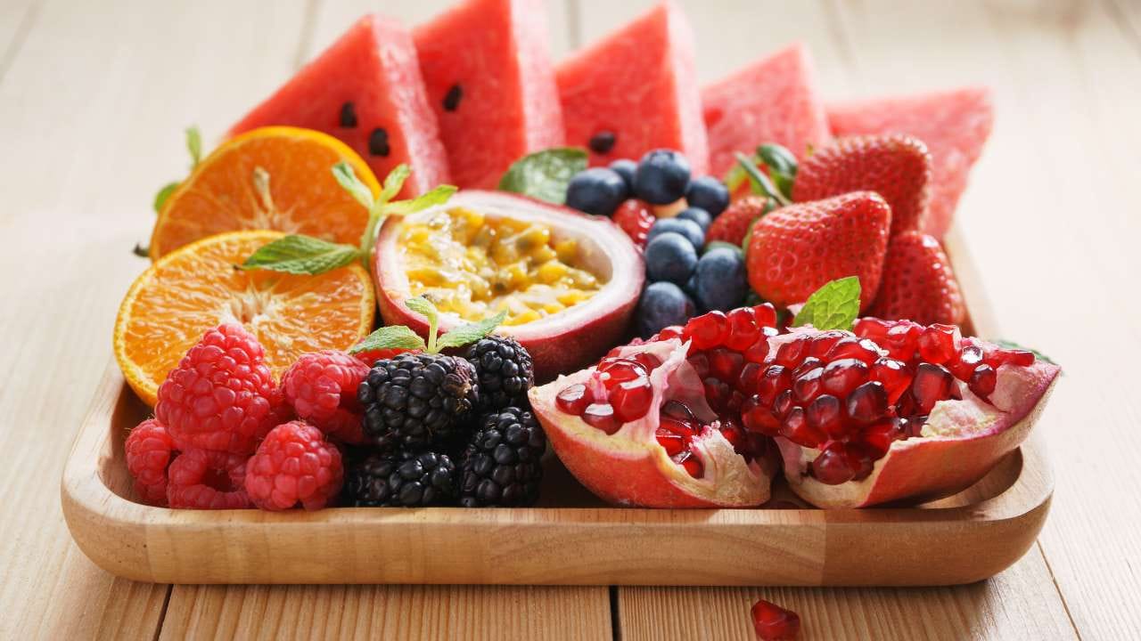 Red Color Foods Uses : హార్ట్ స్ట్రోక్ నుంచి కాపాడే ఎరుపు రంగు ఆహారాలు ...