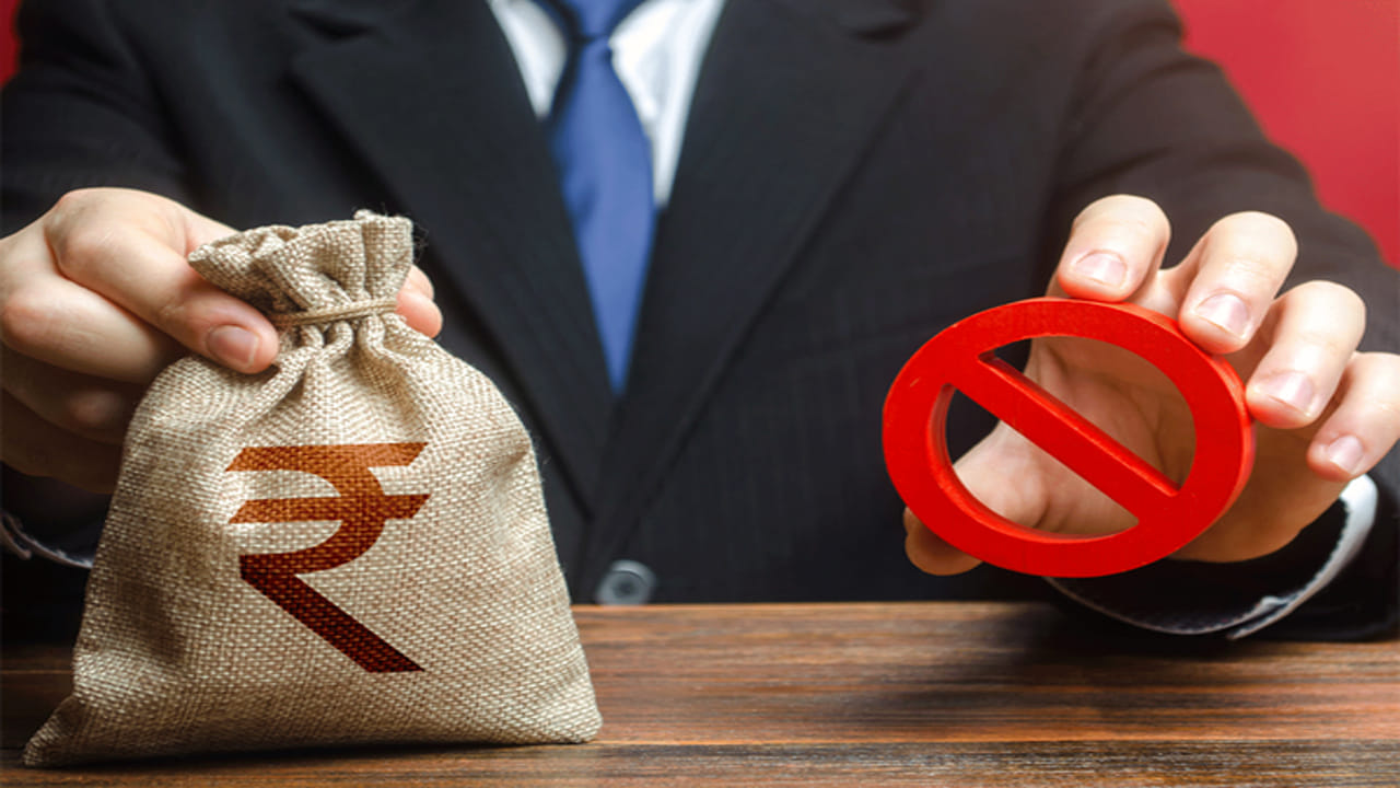 Andhra Pradesh: రూ. 30కోట్ల పందెం సొమ్ముతో మధ్యవర్తి మాయం.. బెట్టింగ్ ...