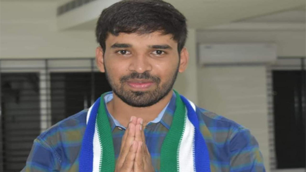 AP News: 41ఏ నోటీసులు ఇచ్చి మోహిత్‌రెడ్డిని విడిచిపెట్టిన పోలీసులు - Telugu News | Chevireddy ...