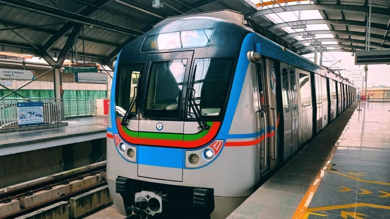 Metro: మెట్రో ప్రమోషన్స్.. ఇది నయా ట్రెండ్ గురు అంటున్న మేకర్స్ ...