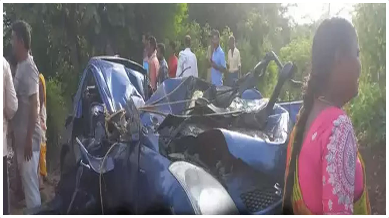 Telangana: మెదక్‌ జిల్లాలో ఘోర రోడ్డు ప్రమాదం.. ఏడుగురు మృతి | Seven ...