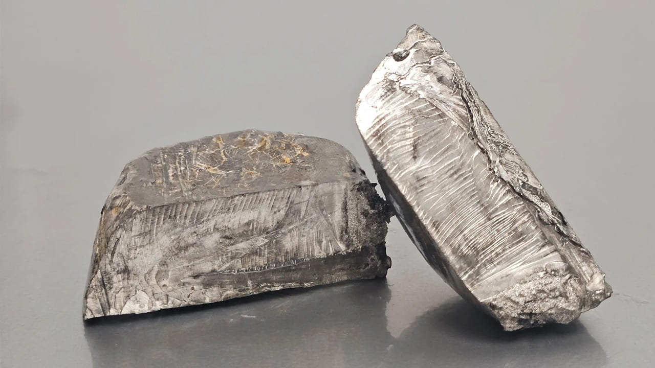 Lithium: టన్ను లిథియం ధర రూ. 57 లక్షలు.. ఎందుకంత డిమాండ్‌ తెలుసా.? | Do ...