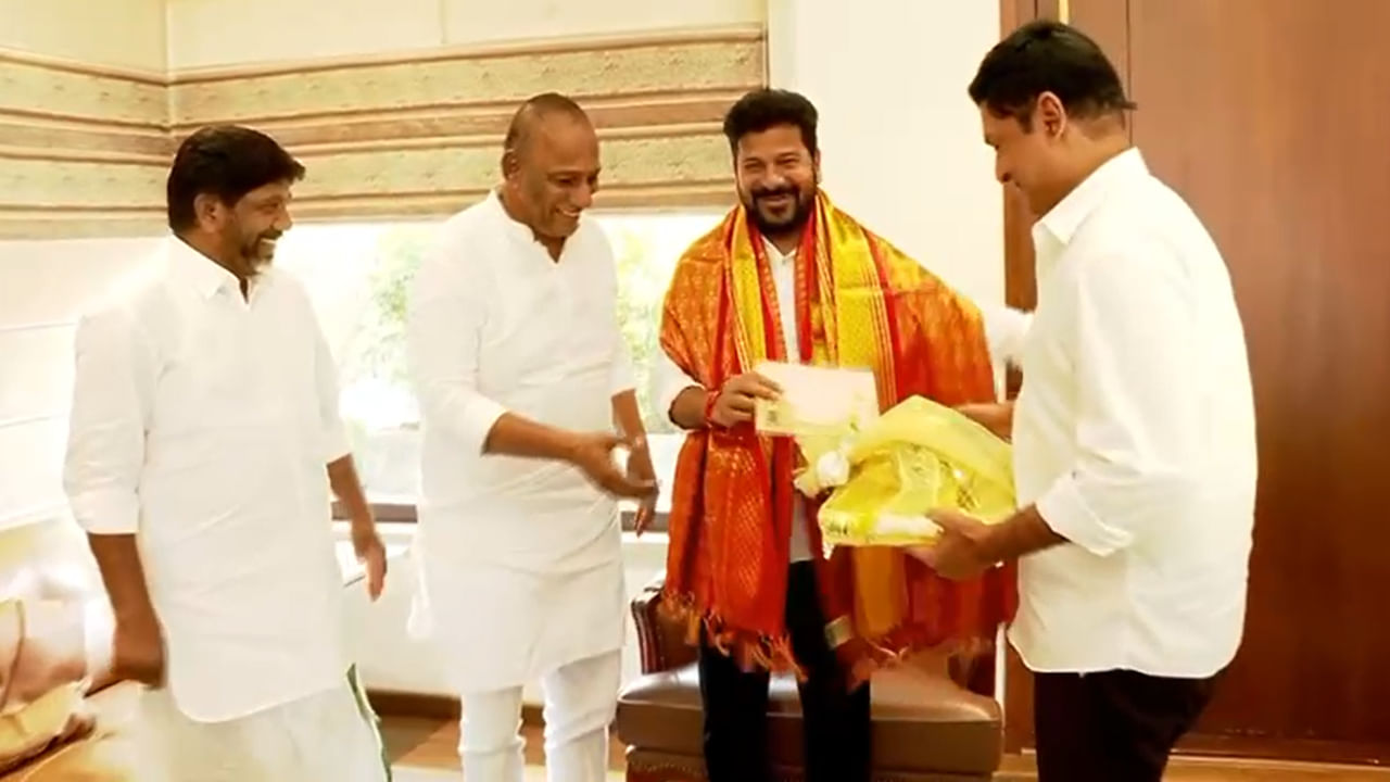 Watch: సీఎం రేవంత్‌ను కలిసిన మల్లారెడ్డి.. అందుకేనన్న బీఆర్ఎస్ ...