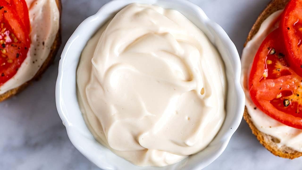Mayonnaise: మయోనీస్ ఎక్కువగా తింటున్నారా.. ఈ విషయాలు మీ కోసమే! - Telugu ...