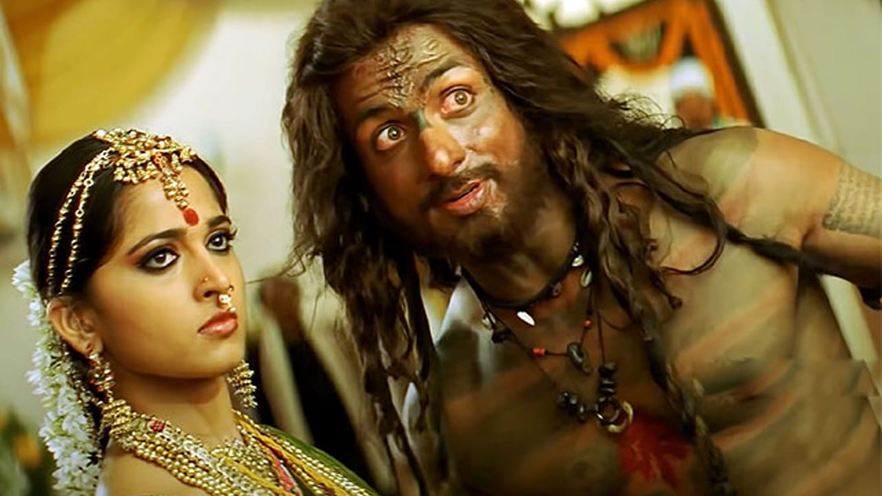 Arundhati: ఓడియమ్మా.. అరుంధతి సినిమా కోసం సోనూసూద్ అంత డిమాండ్ చేశాడా ...