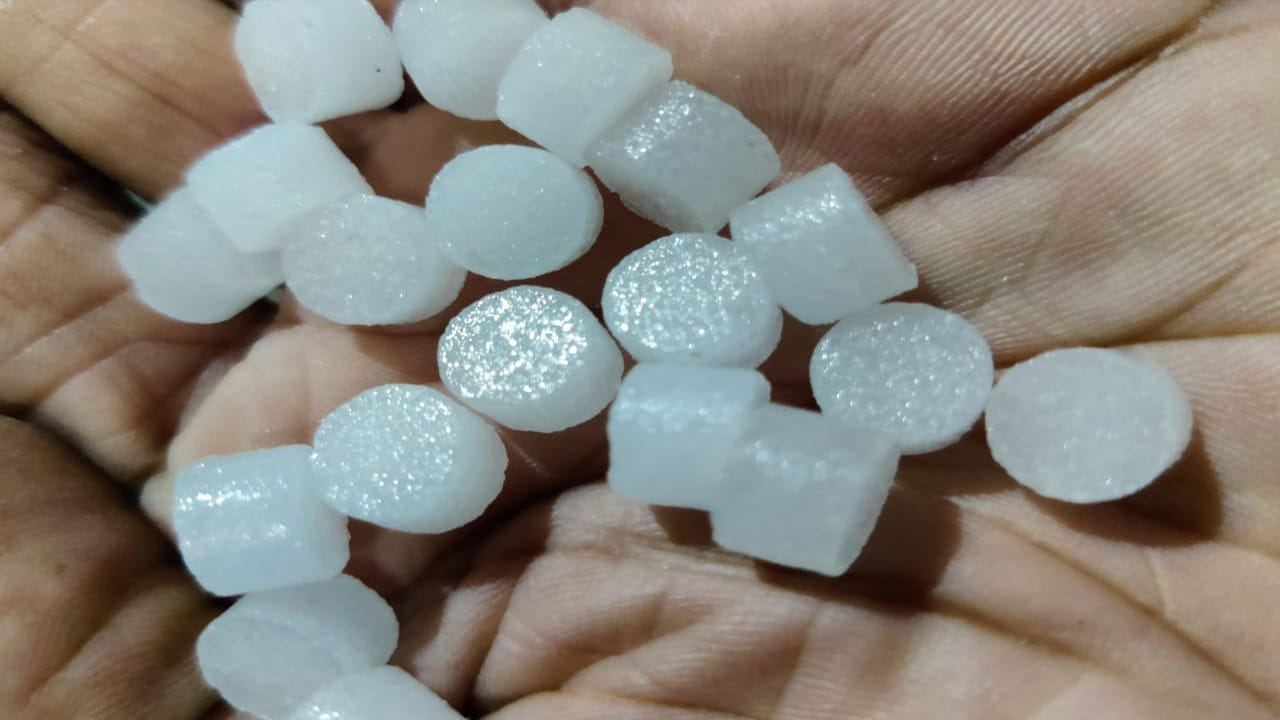 Pure Camphor: మీరు వాడే కర్పూరం అసలైనదేనా? ఇలా గుర్తించండి.. - Telugu News | What is the Natural ...