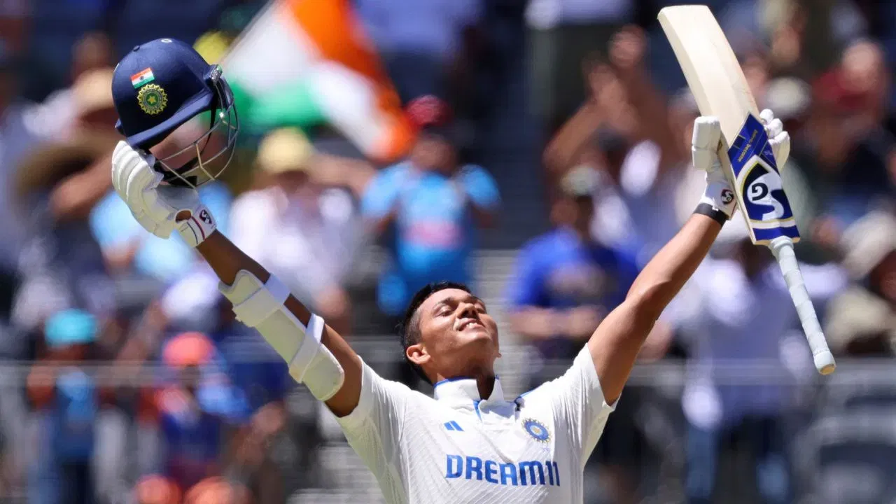 Border-Gavaskar trophy: కోహ్లీనే కాదు అతను 40టెస్ట్ సెంచరీలు సాధిస్తాడు!: ఆస్ట్రేలియన్ స్టార్ ...