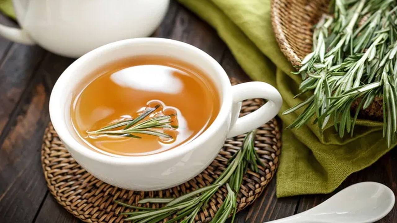 Rosemary Tea: ఈ టీ నిజంగా అమృతమే.. రోజూ ఉదయాన్నే ఖాళీకడుపుతో తాగితే ...