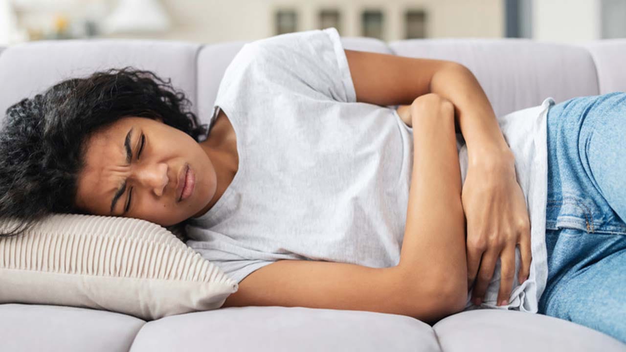 Period Stomach Pain: పీరియడ్స్‌లో కడుపునొప్పి బాగా వస్తోందా.. ఇవే ...