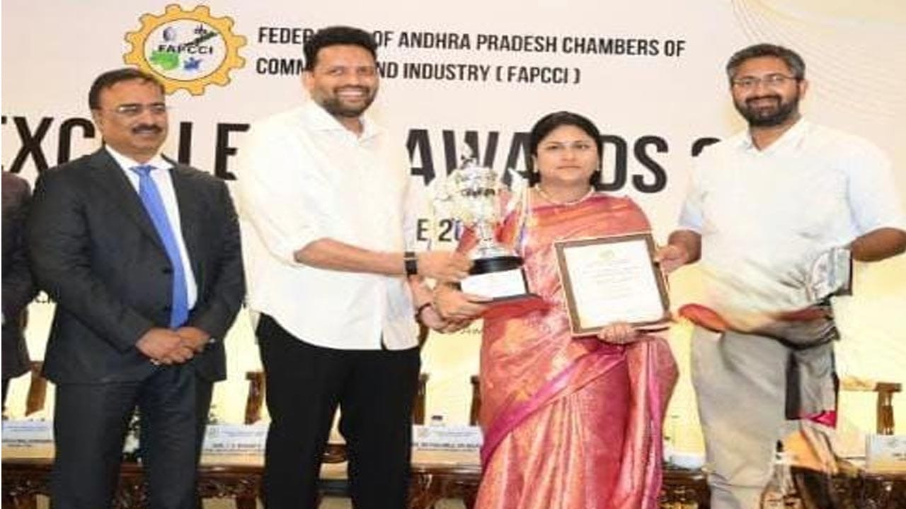 Annadi Sunitha: పసుపు సంపదతో ప్రపంచ దృష్టిని ఆకర్షించిన మన్యం మహిళ.. 20 ...