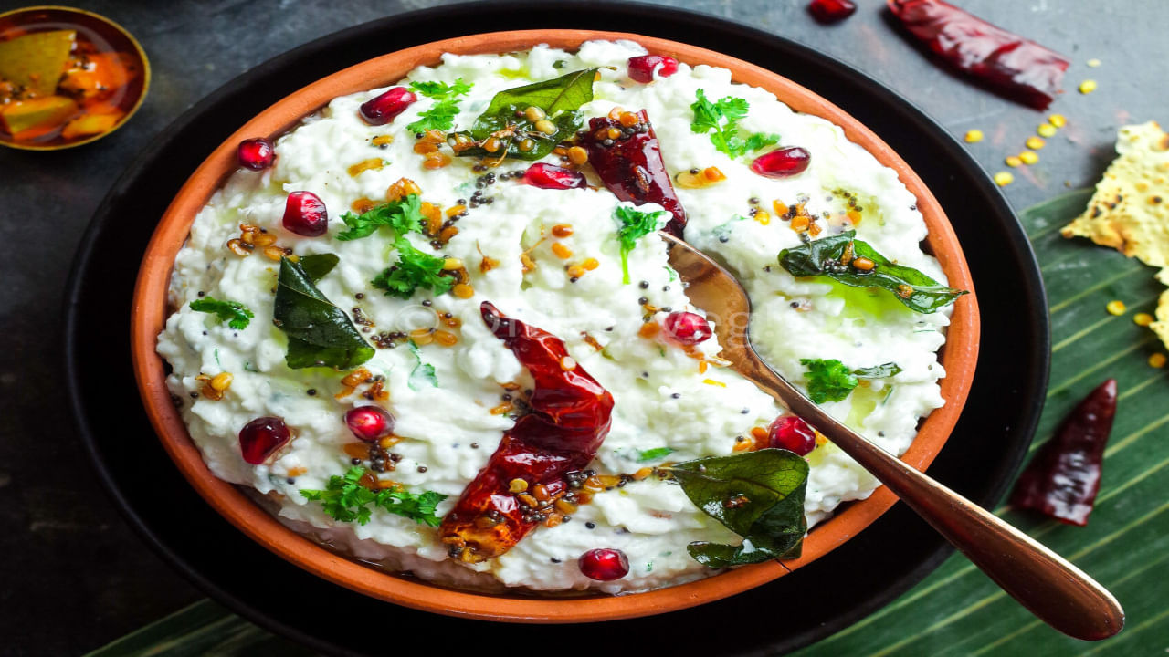 Curd Rice: రాత్రిపూట పెరుగు అన్నం తింటున్నారా? ఆరోగ్య ప్రయోజనాలతో పాటు ...