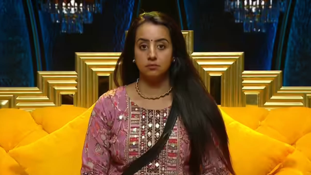 Bigg Boss 9: సంజనకు స్పెషల్ పవర్ ఇచ్చిన బిగ్ బాస్.. షాక్‌లో కామనర్స్ - Telugu News | Bigg Boss 9 ...