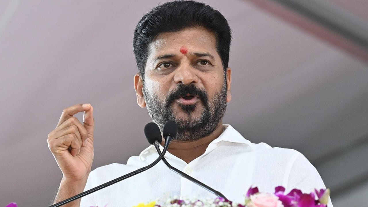 యూపీఎస్సీ సివిల్స్‌ అభ్యర్ధులకు సీఎం రేవంత్ తీపికబురు.. వారికి మరో రూ ...