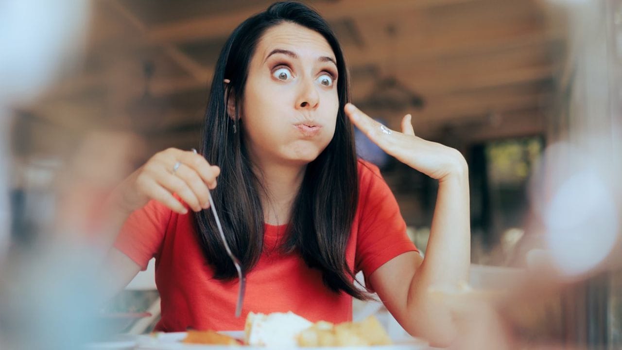 Health Tips: తినేప్పుడు ఫుల్‌గా చెమటలు పడుతున్నాయా?.. జాగ్రత్త డేంజర్ ...